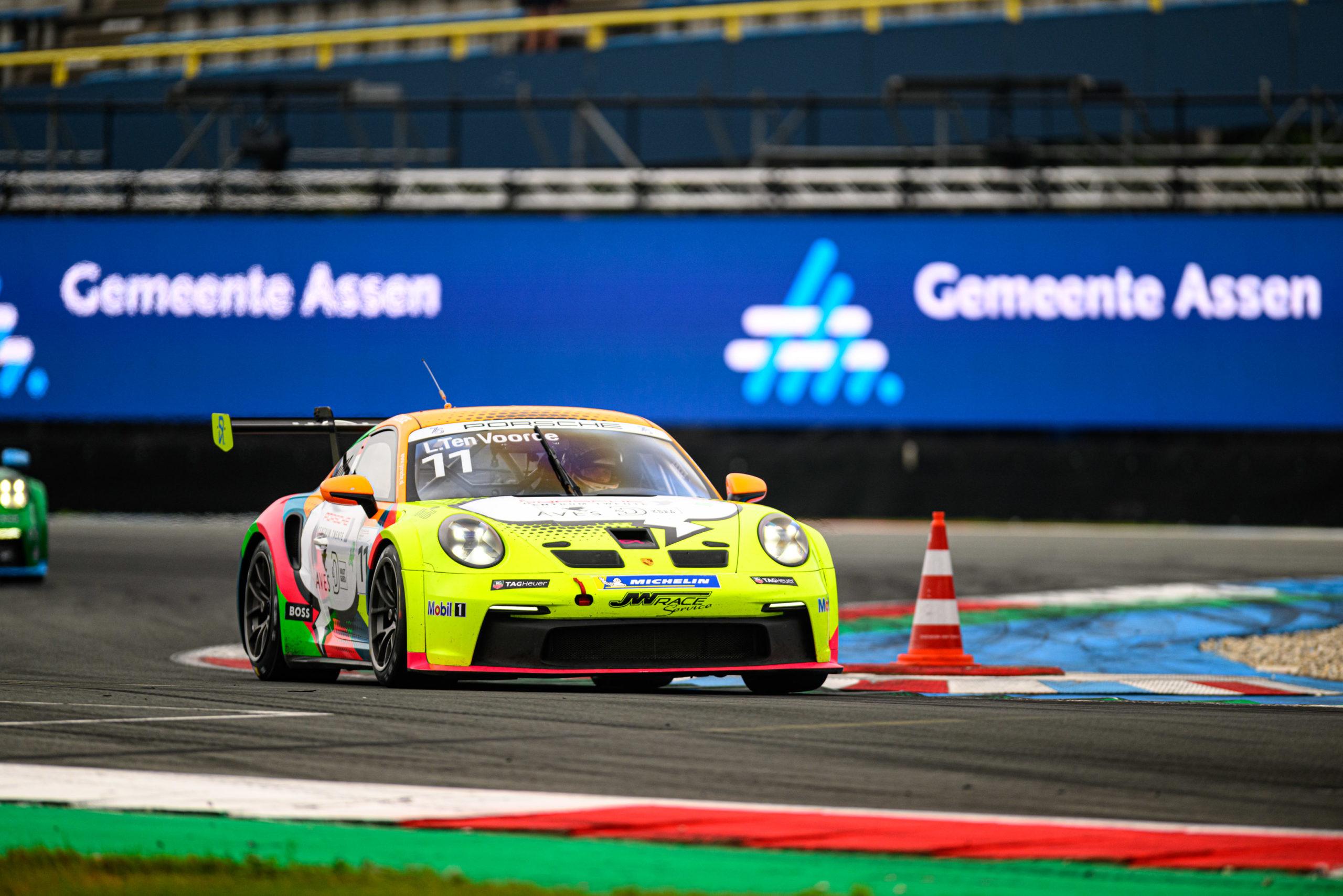 Carrera Cup Assen: ten Voorde pakt de eerste, Dejonghe beste Belg ...